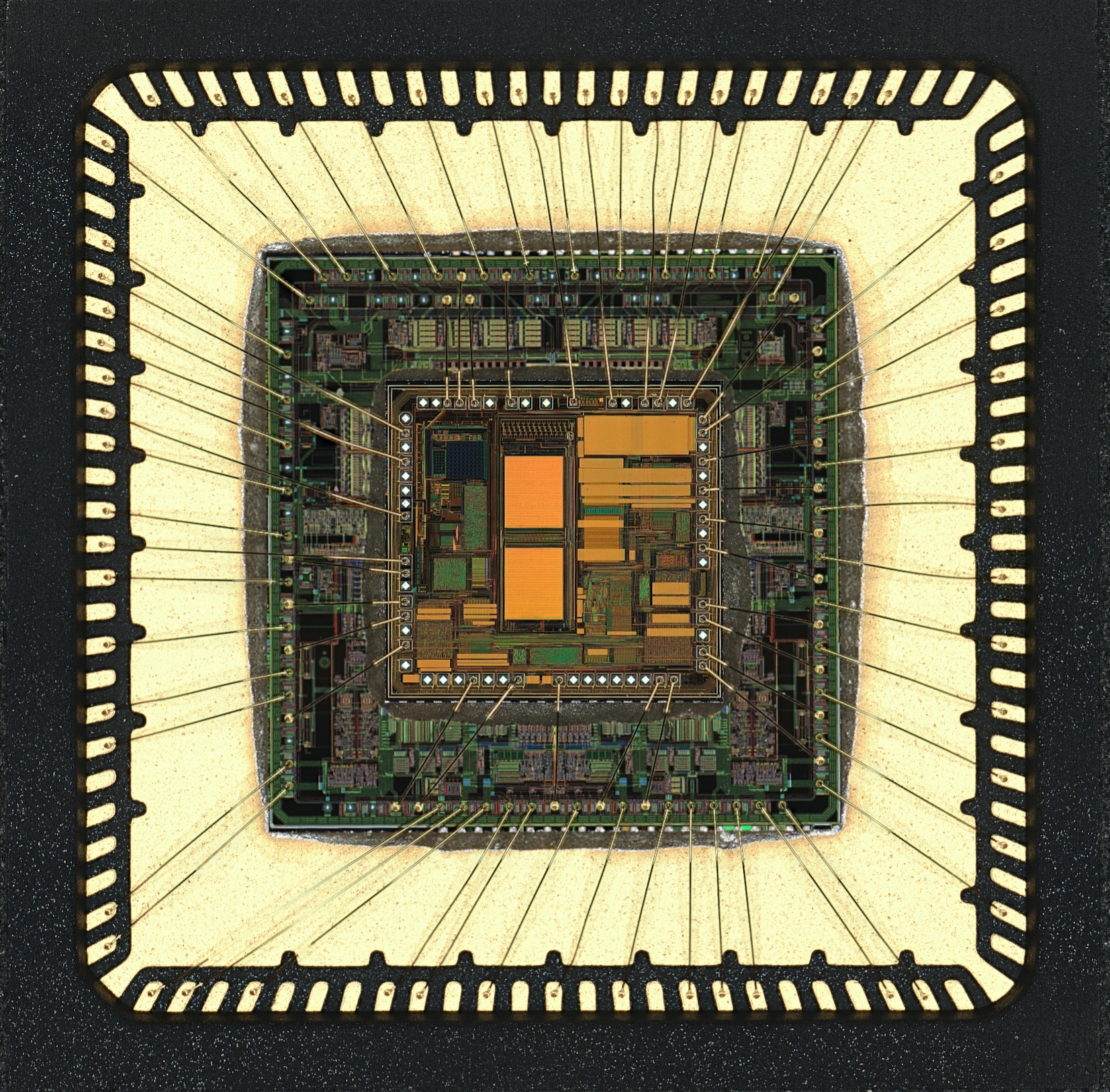 Advanced Semiconductor Packaging